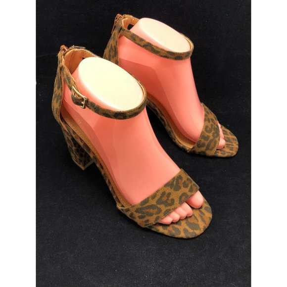 comfortview | Shoes | Comfortview Leopard Animal Print Ankle Strap ...